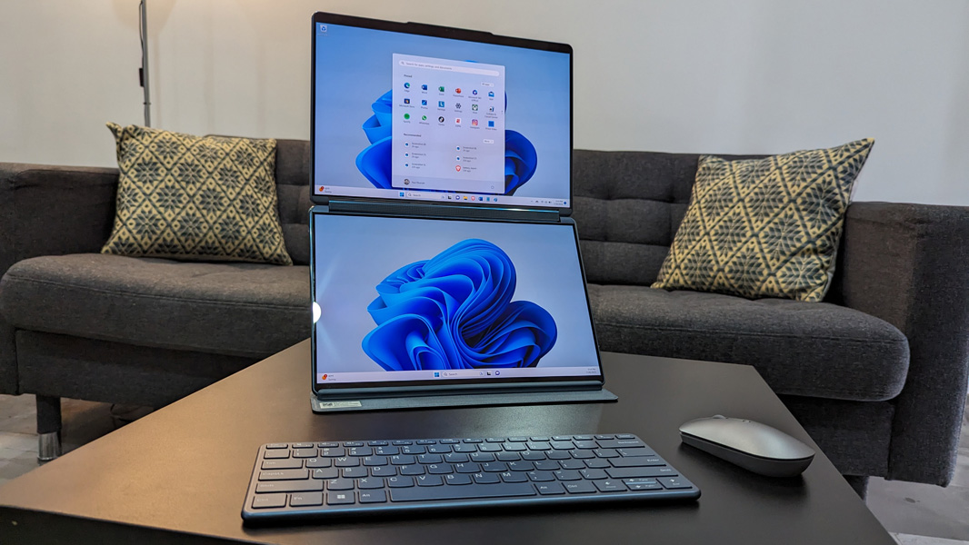 Review of the Lenovo Yoga Book 9i • Qookeys